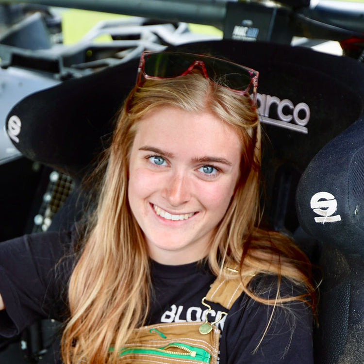 The Cast – Channel 199