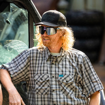 The Cast – Channel 199