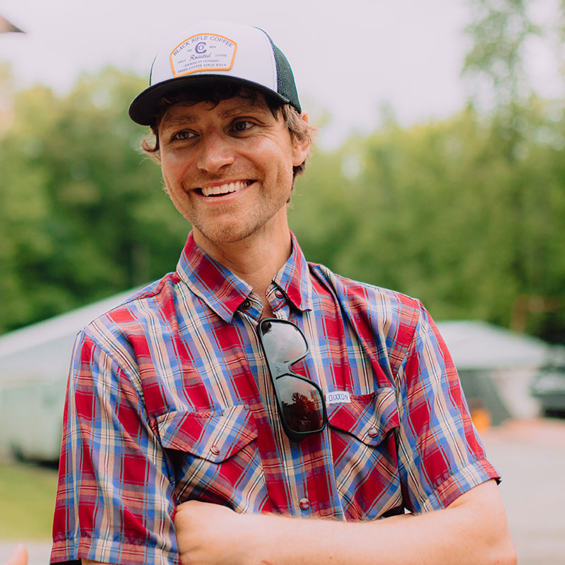 The Cast – Channel 199